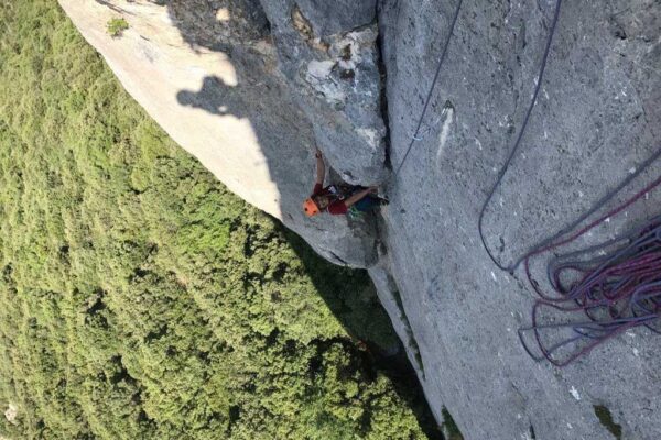 Registration open for 2019 Youth Climbing Camp in Ariege - UIAA